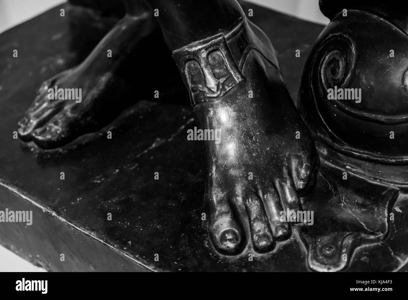 Greek statue feet hi-res stock photography and images - Alamy