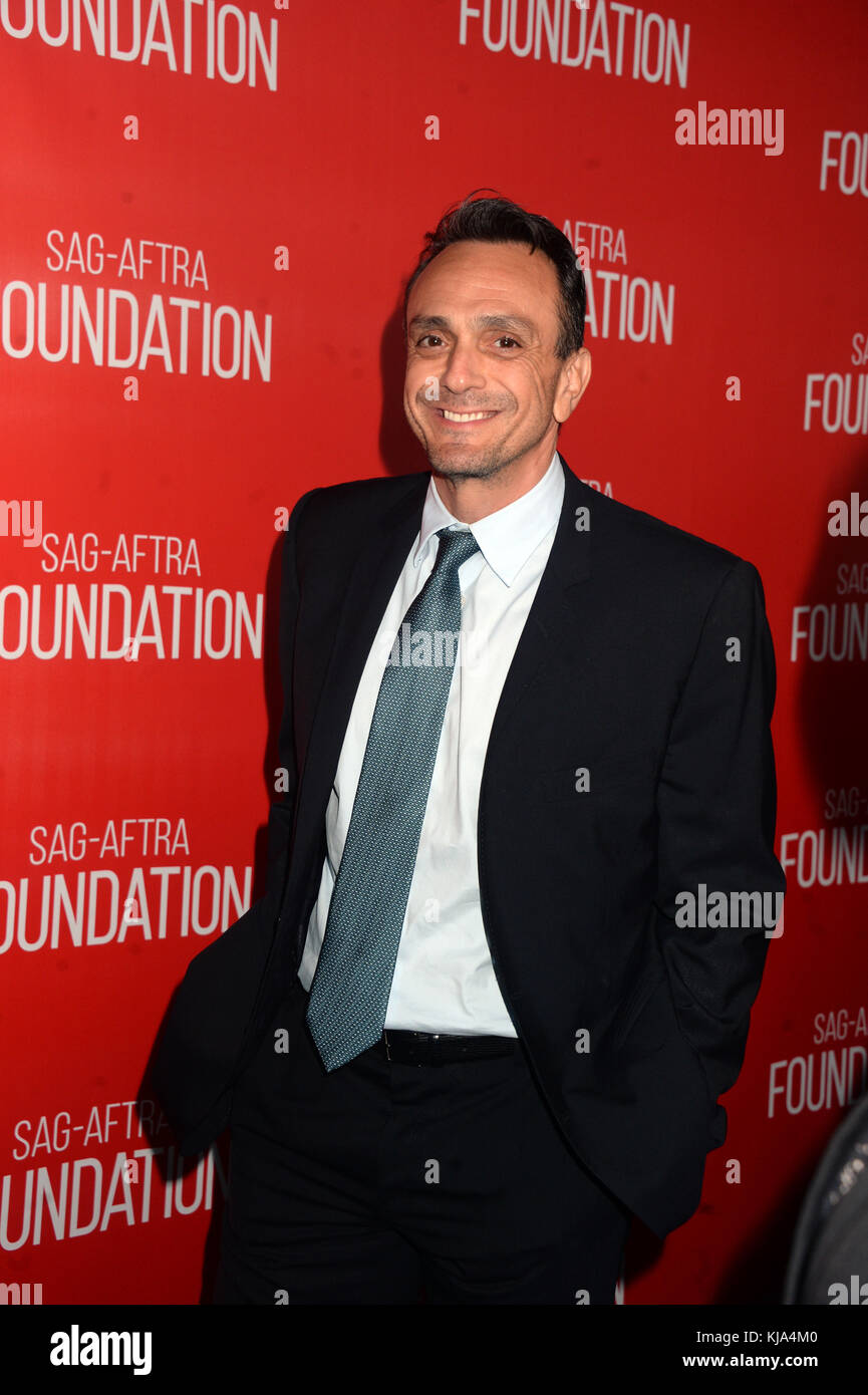 NEW YORK, NY - OCTOBER 05: Hank Azaria attends The Grand Opening Of SAG ...