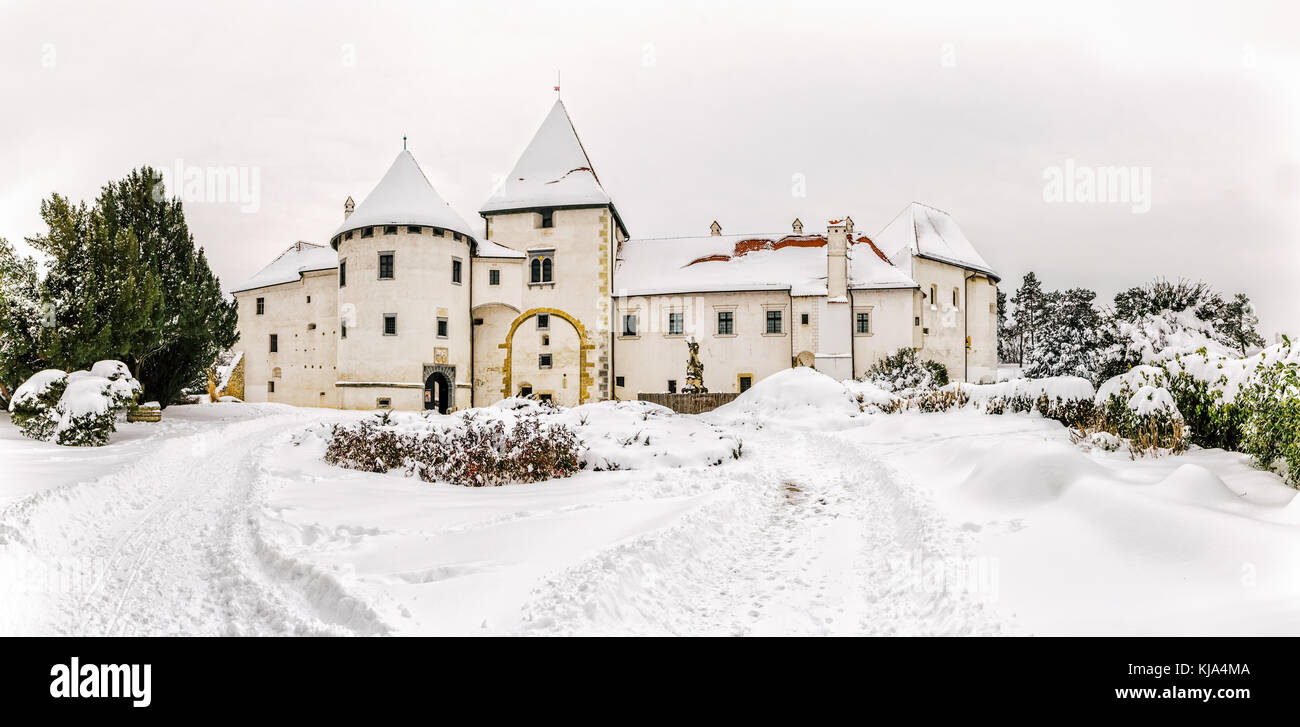 Varazdin Old Town and Castle Stock Photo - Alamy