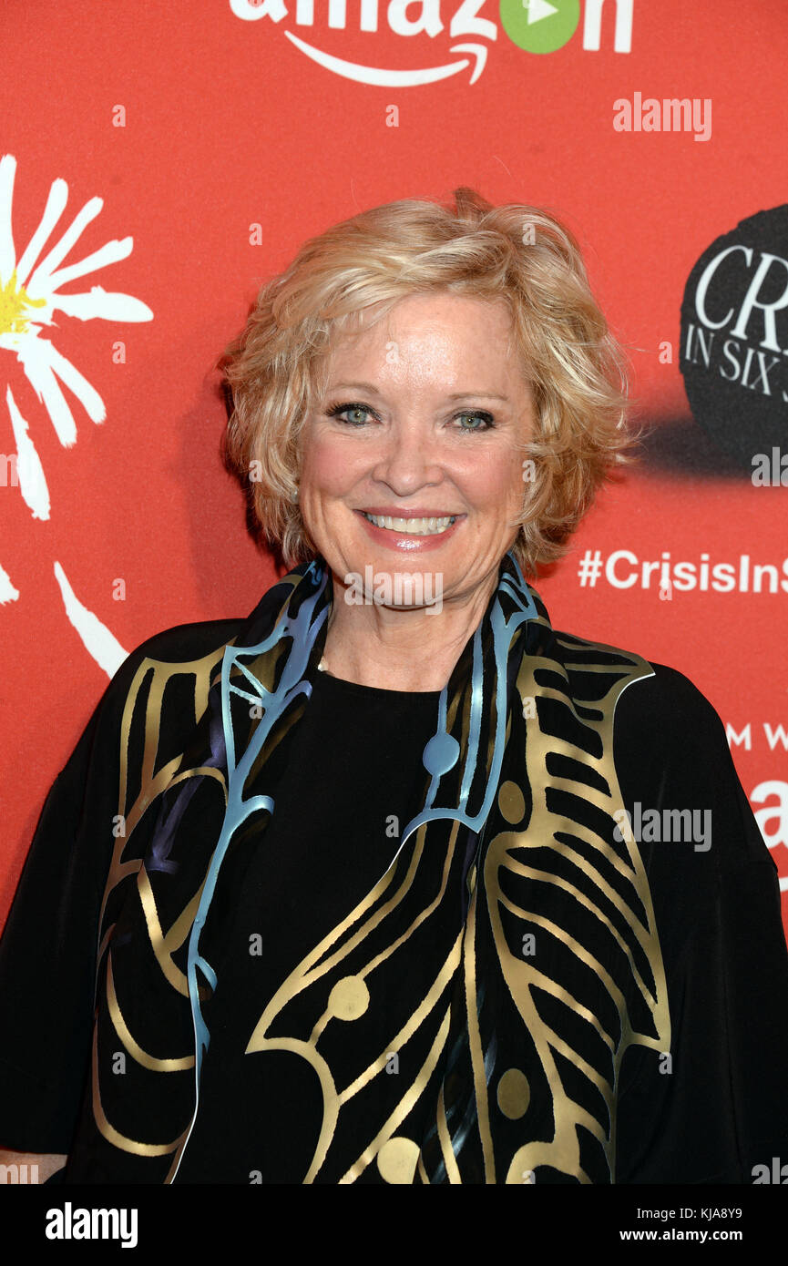 NEW YORK, NY - SEPTEMBER 15: Christine Ebersole attends the world ...