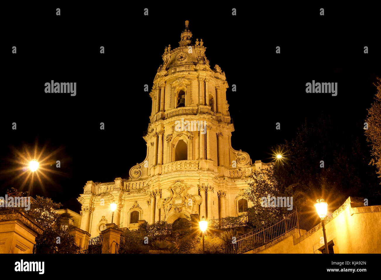 Facade of San Giorgio Cathedral in Modica Stock Photo - Alamy
