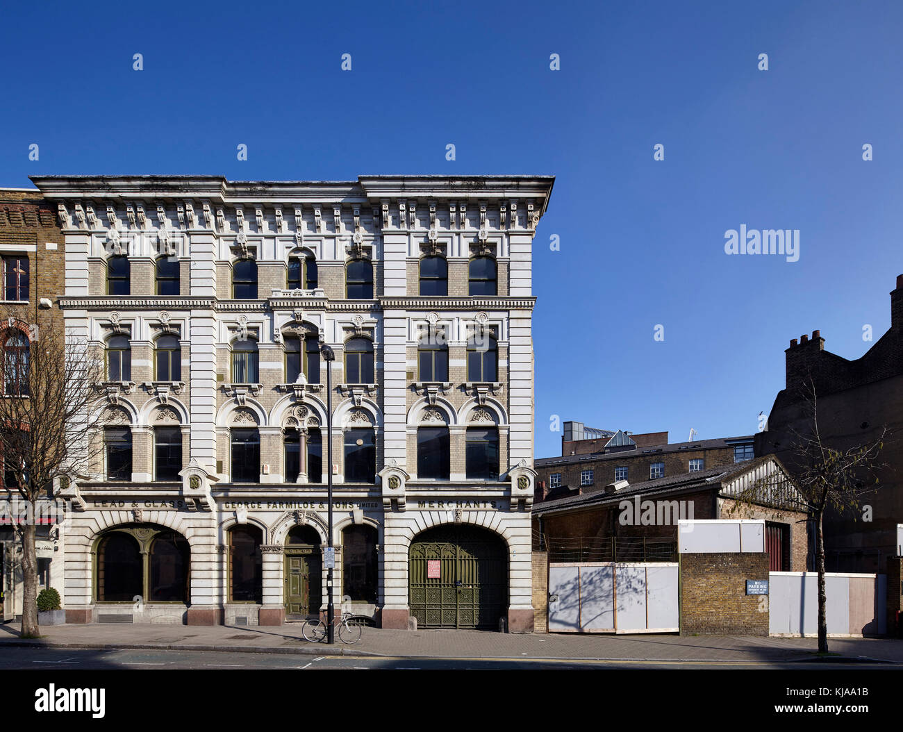 Front elevation across street. The Farmiloe Building, London, United ...
