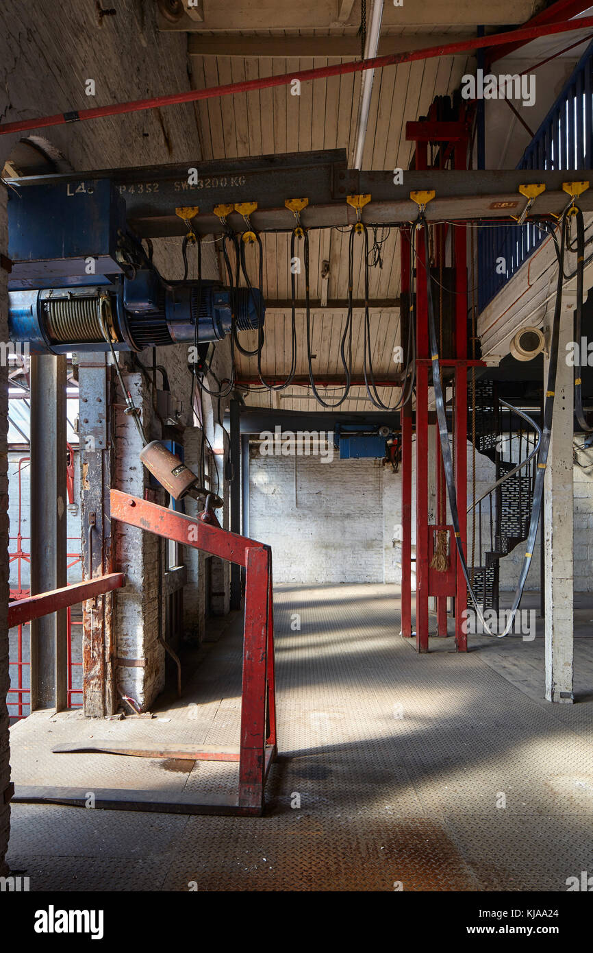 Upper corridor with hoists. The Farmiloe Building, London, United ...