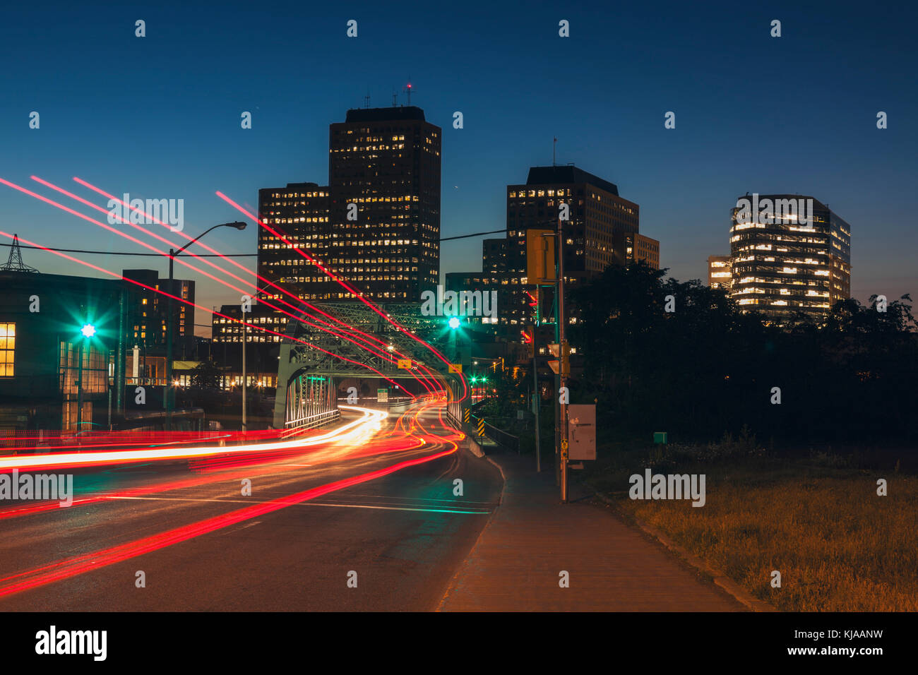 Traffic in Ottawa at night. Ottawa, Ontario, Canada Stock Photo - Alamy