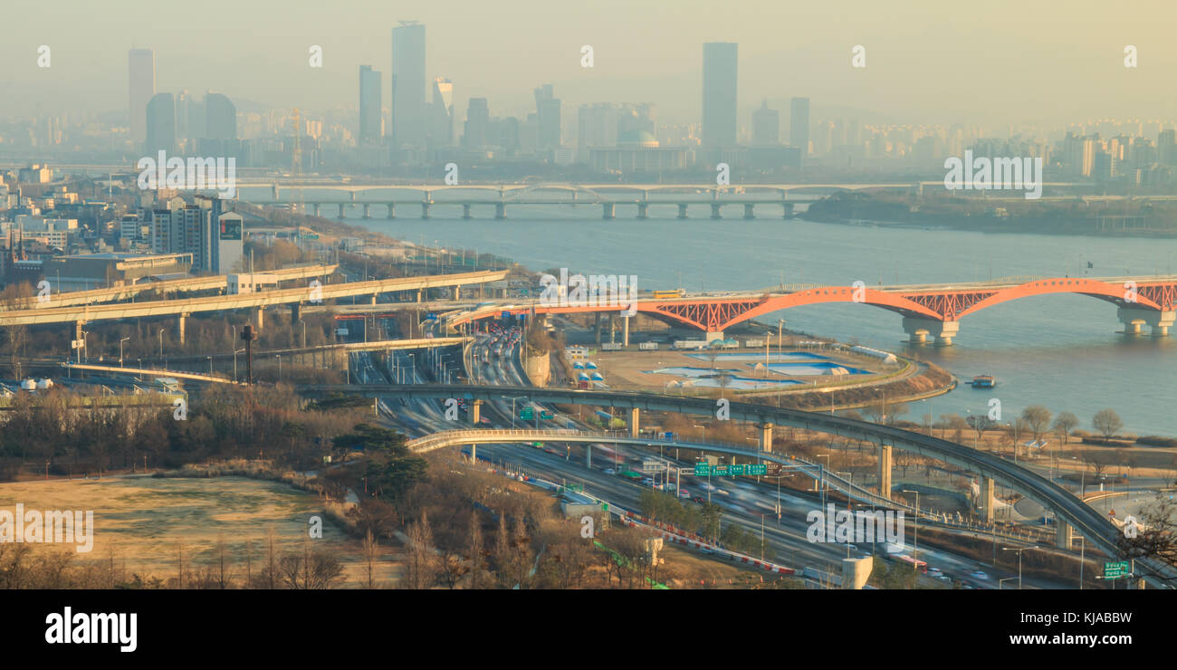 Seoul han river pollution hi-res stock photography and images - Alamy