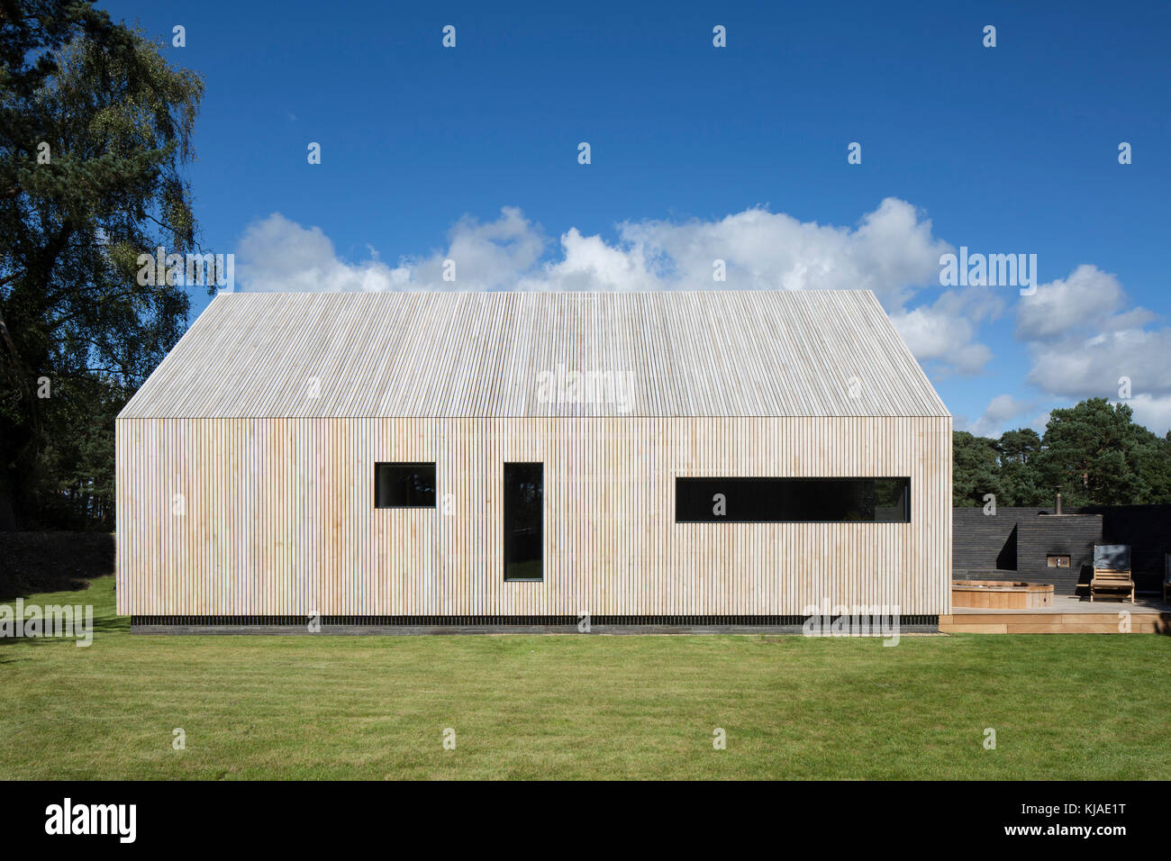 View of front facade. Watson House Annexe, Brockenhurst, United Kingdom ...