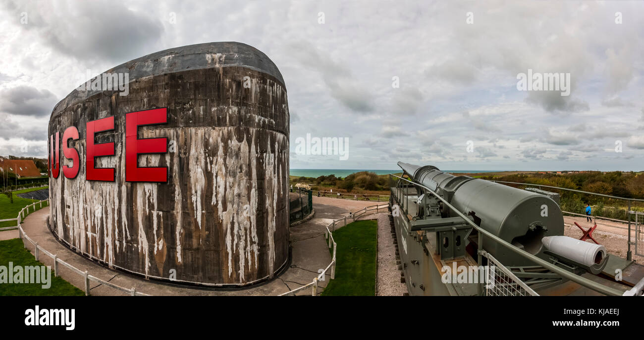 The Todt Battery, wartime German bunker on the Dunkirk coast, France ...