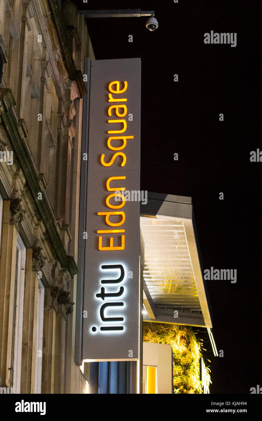 Newcastle upon tyne mall sign hi-res stock photography and images - Alamy