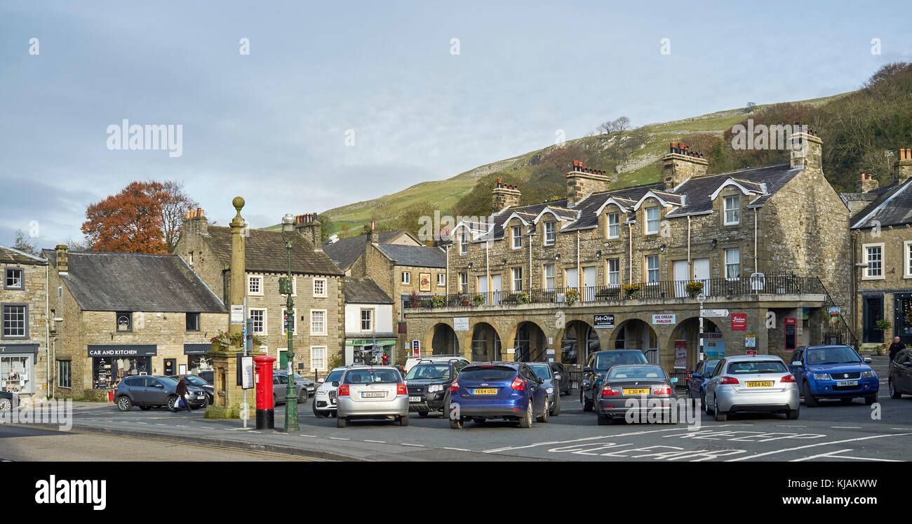 The market town of Settle, Yorkshire Dales, Northern England, UK Stock ...