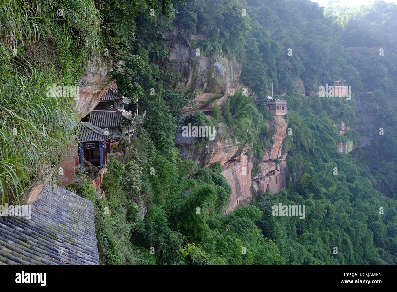 Steep walls of the Xianyu Cave scenic area at the Shunan Bamboo (Shunan ...