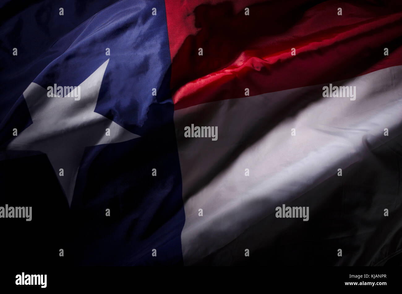 Texas flag waving hi-res stock photography and images - Alamy