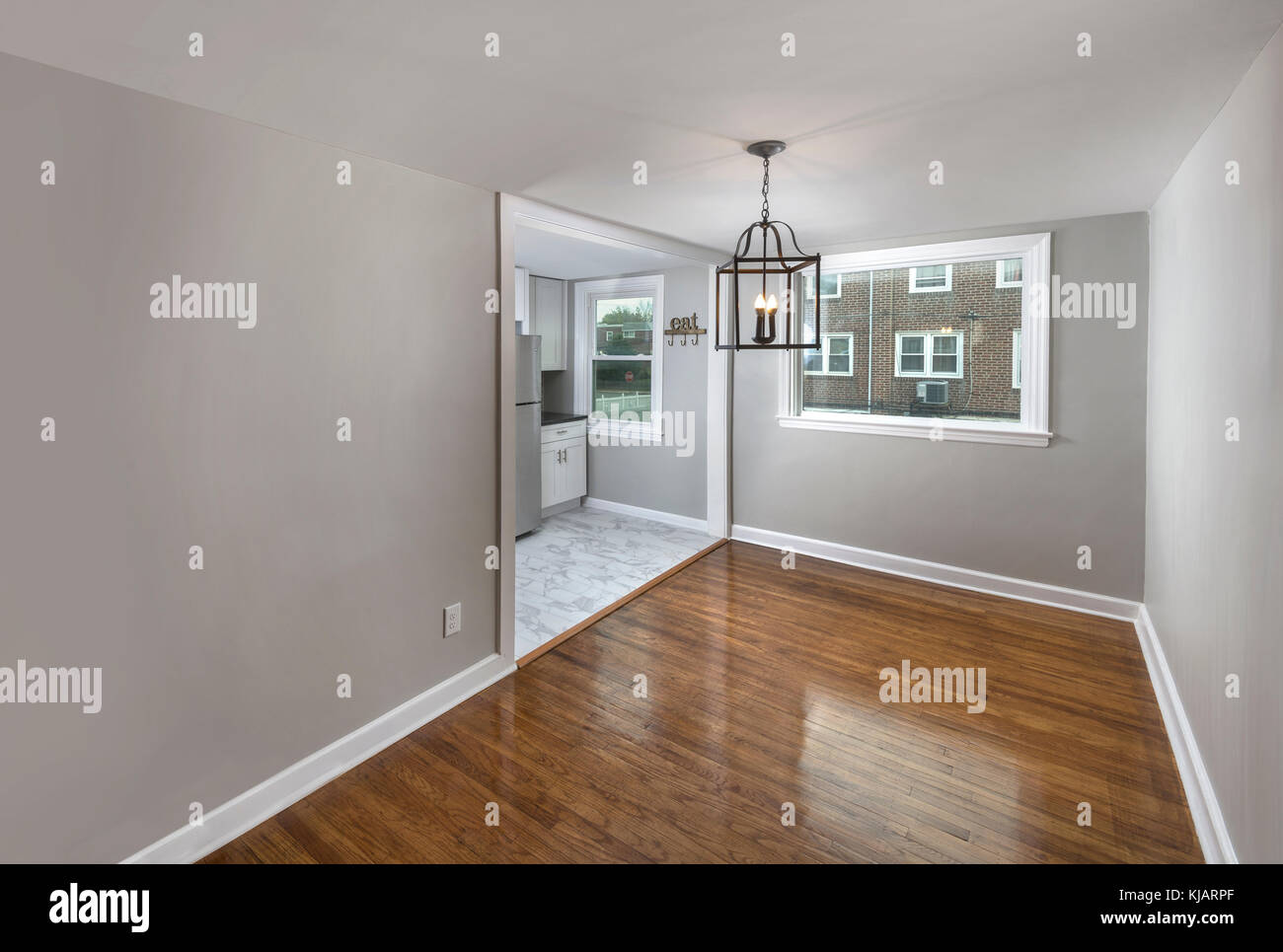 Empty Vacant Dining Room In Residential Home Stock Photo - Alamy