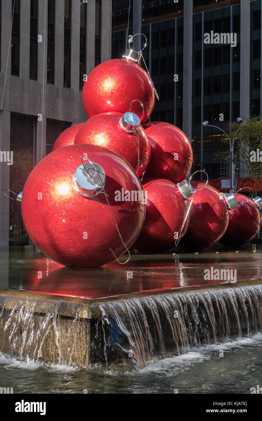 Giant Christmas Ornaments, Reflecting Pool, 1251 Avenue of the Americas ...