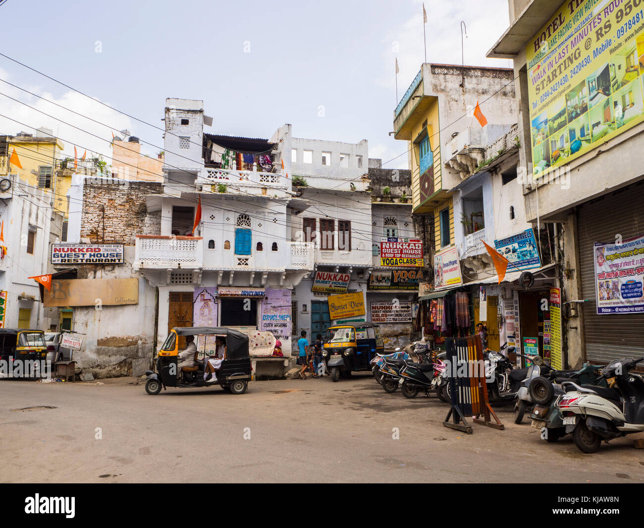Riksha hi-res stock photography and images - Alamy