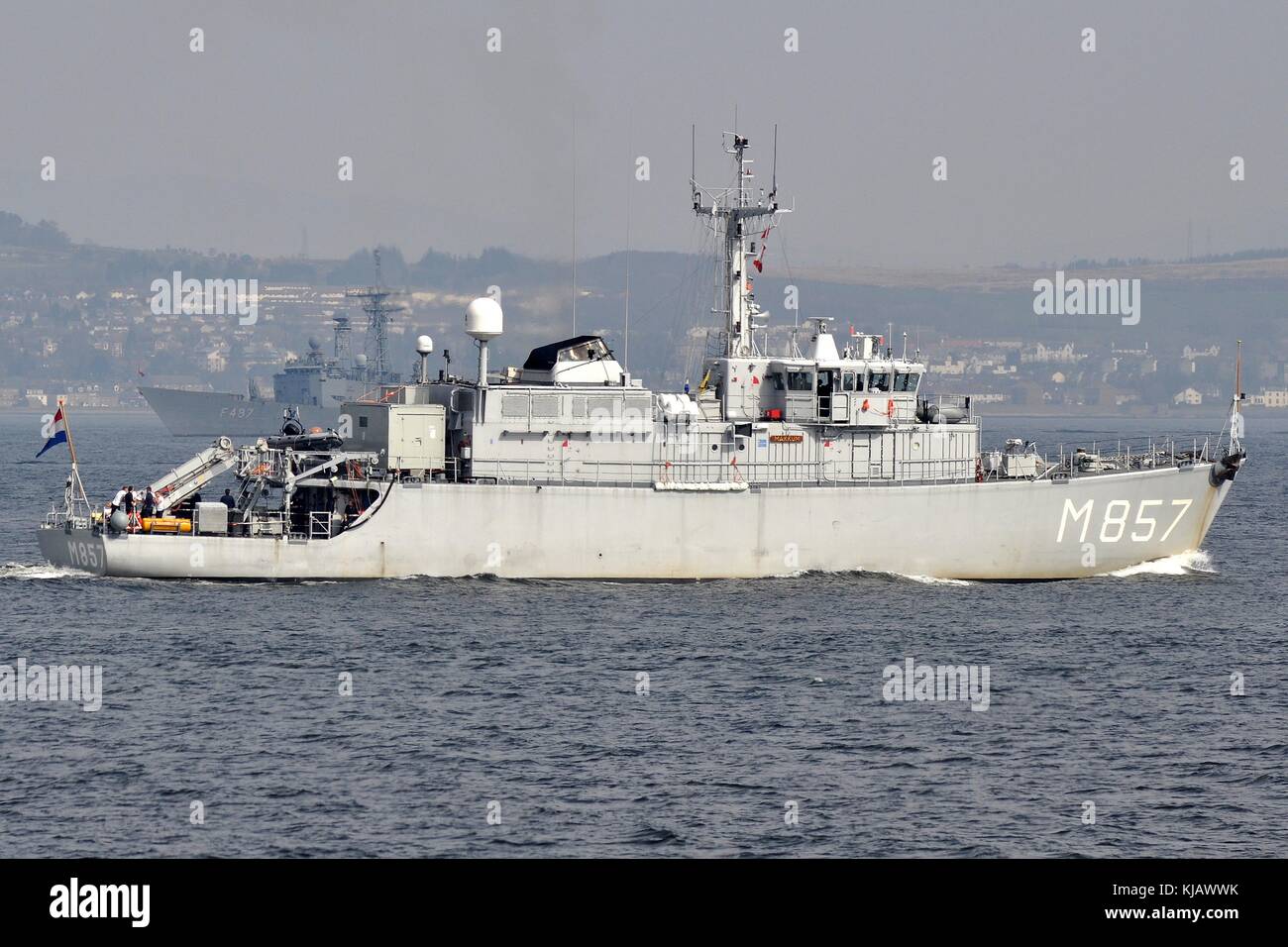 M857 HNLMS MAKKUM, TRIPARTITE CLASS MINEHUNTER OF THE ROYAL NETHERLANDS ...
