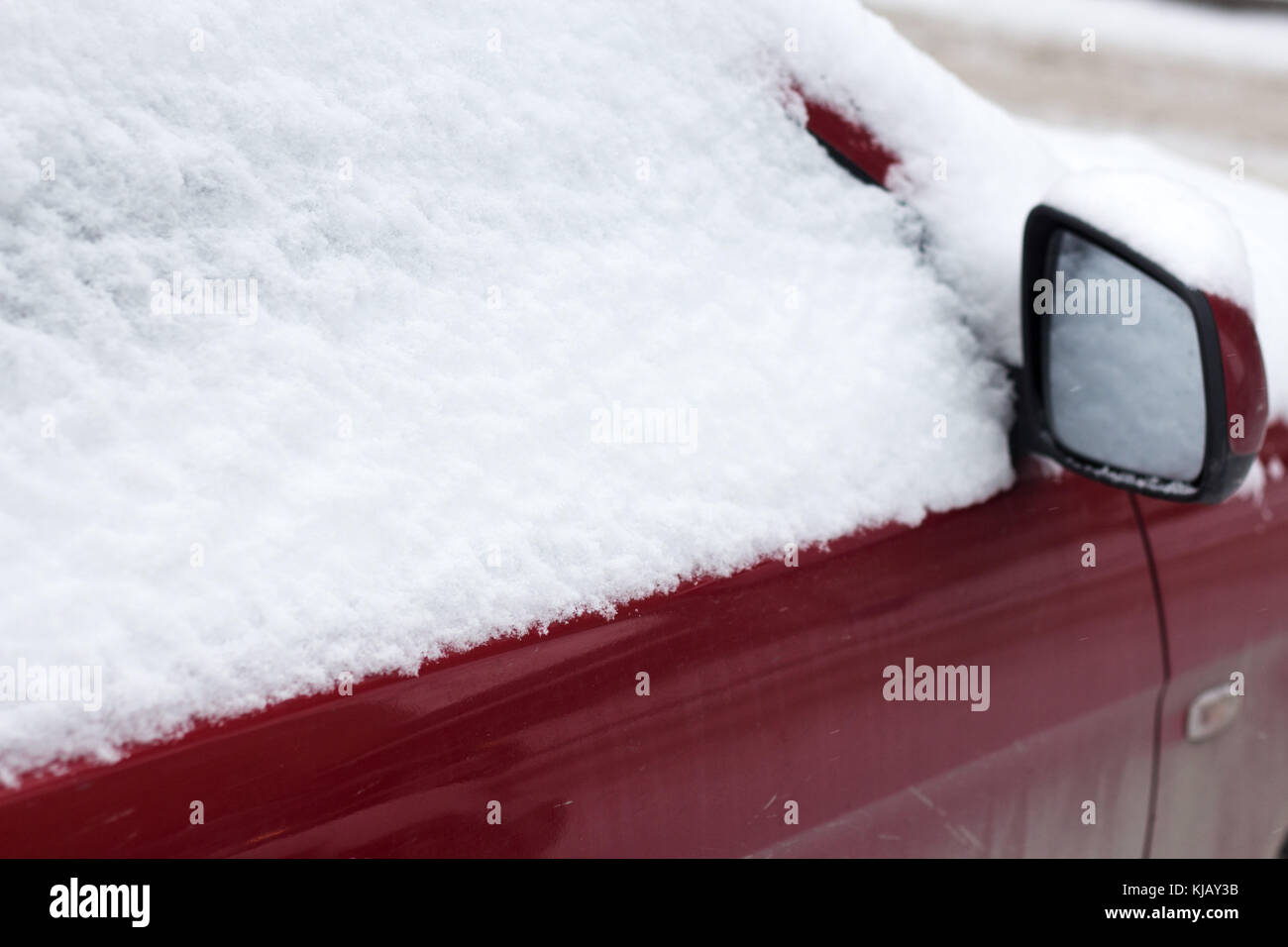 Frosty windshield hi-res stock photography and images - Alamy