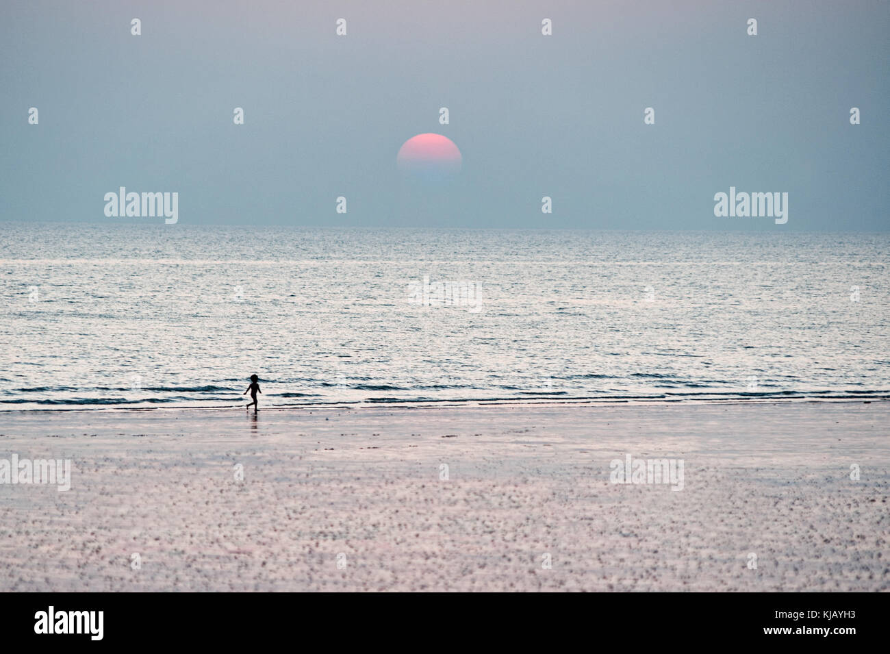 Running towards the sun High Resolution Stock Photography and Images ...