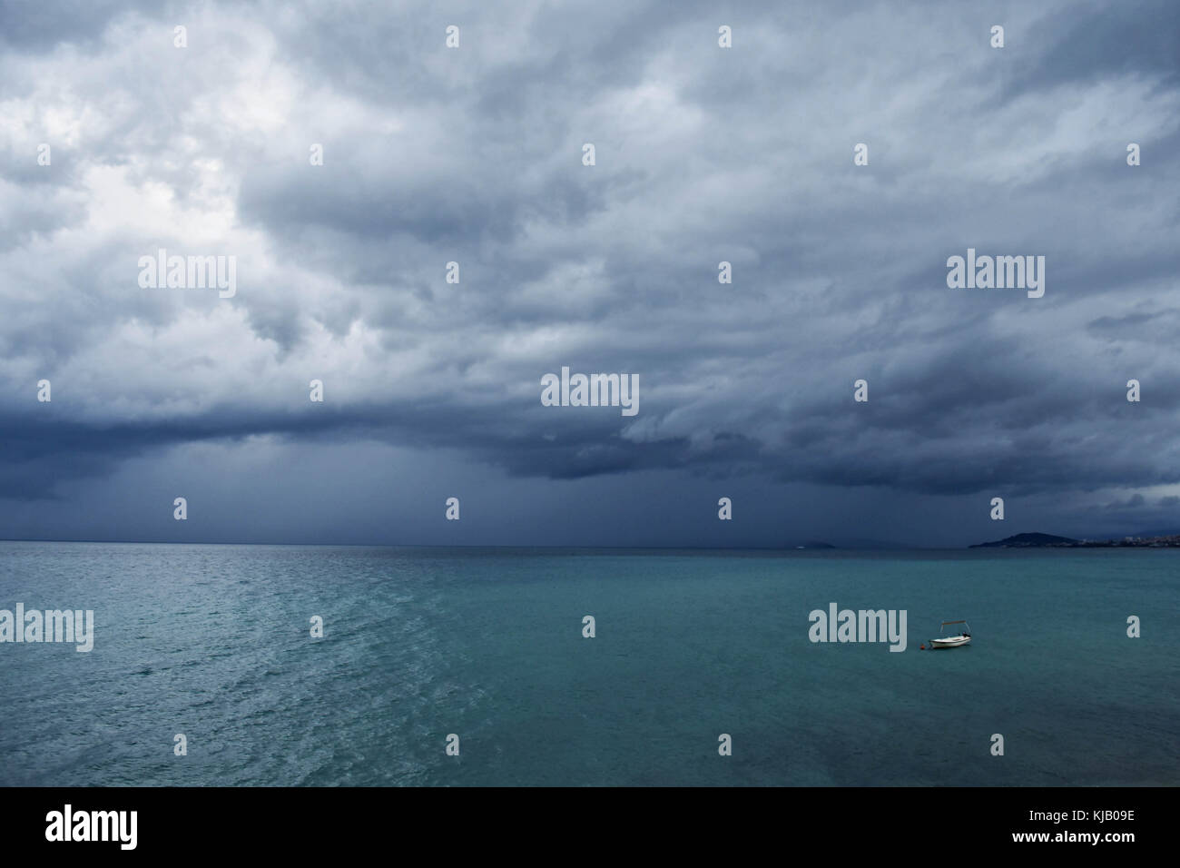 Aqua sky with clouds hi-res stock photography and images - Alamy