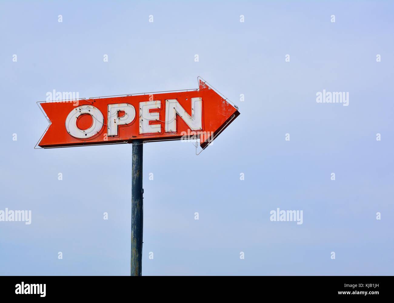 Open neon old sign in route 66 Stock Photo - Alamy