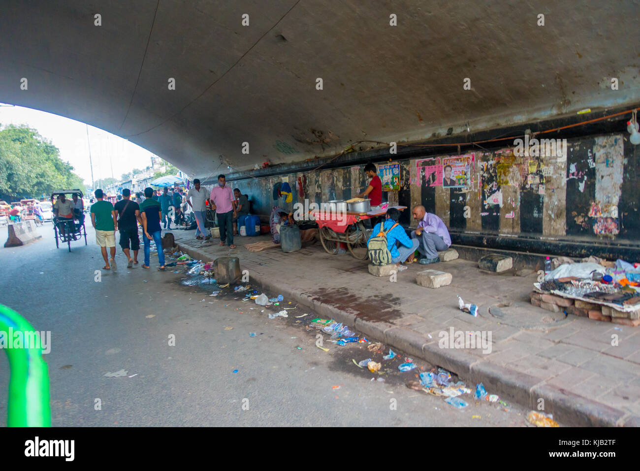 Homeless people sleep on footpath hi-res stock photography and images ...