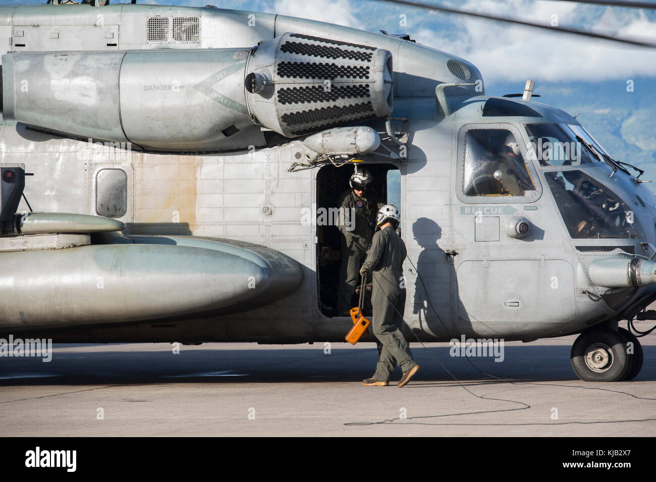 U.S. Marines with the Aviation Combat Element, Special Purpose Marine ...