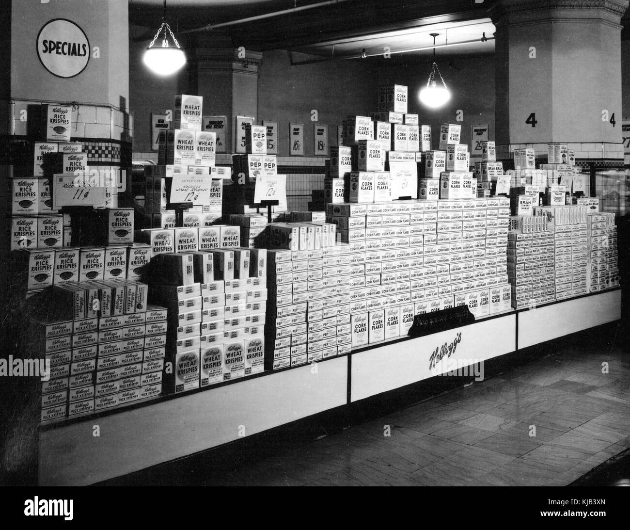 Kellogg's display, Hudson's Bay Groceteria, 1935 Stock Photo - Alamy