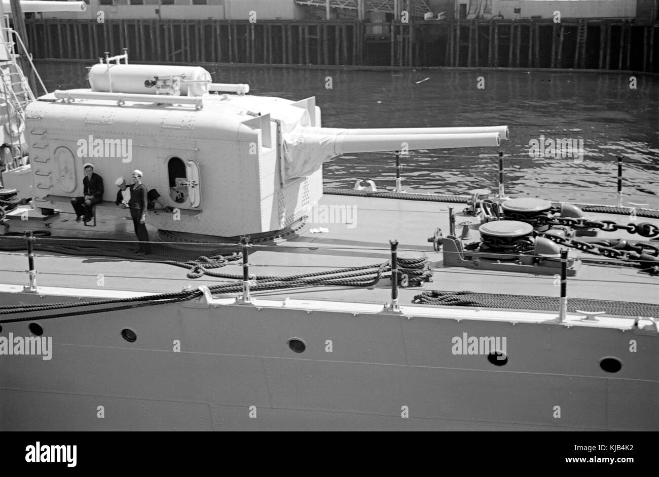 Ships gun turret Black and White Stock Photos & Images - Alamy