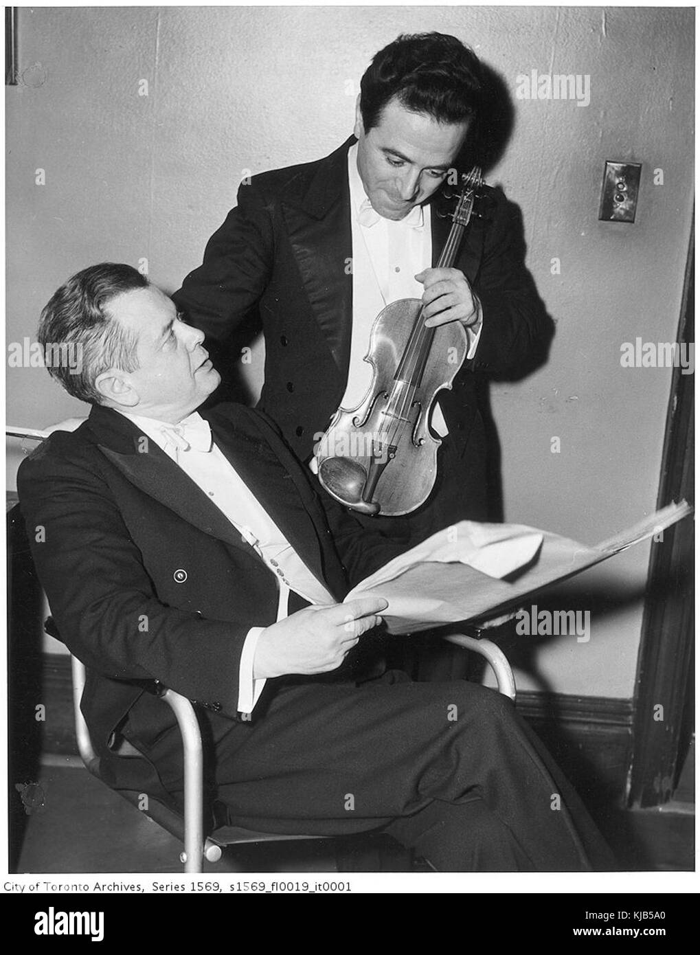 Backstage photo Black and White Stock Photos & Images - Alamy