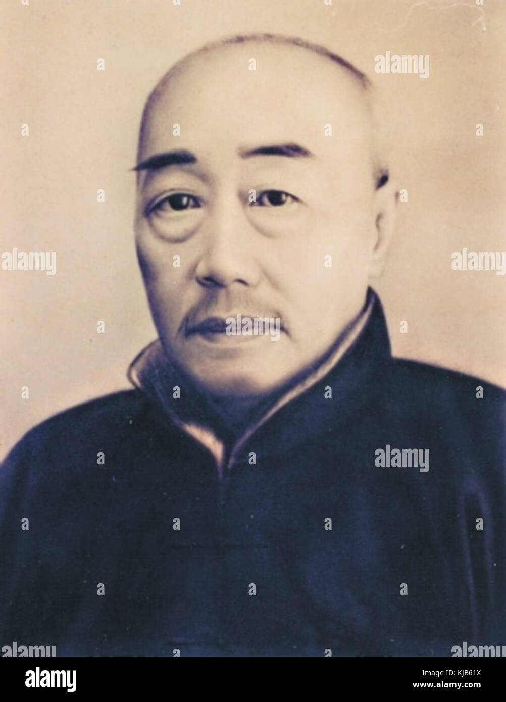 Heling hi-res stock photography and images - Alamy