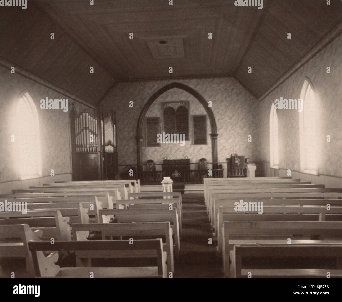 Interior of chapel hi-res stock photography and images - Alamy