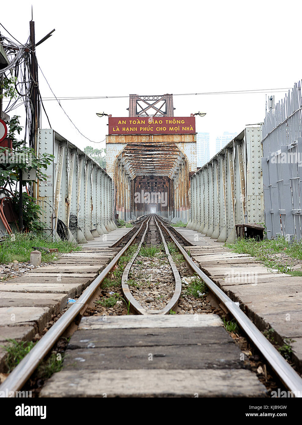 Hanoi rail tracks hi-res stock photography and images - Alamy