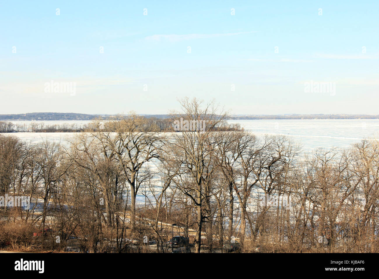 Gfp wisconsin madison frozen lake mendota Stock Photo - Alamy