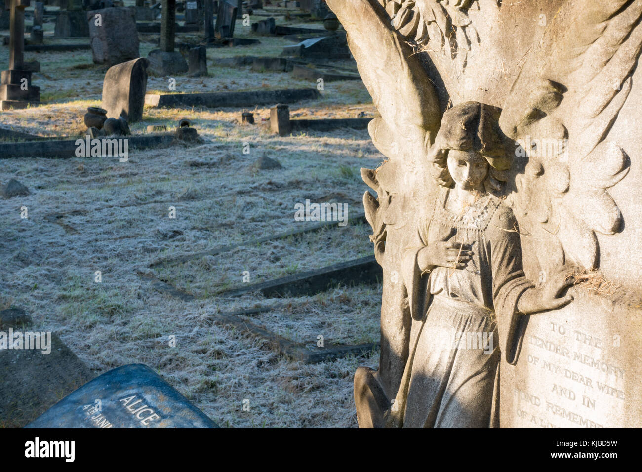 Thames ditton hi-res stock photography and images - Alamy