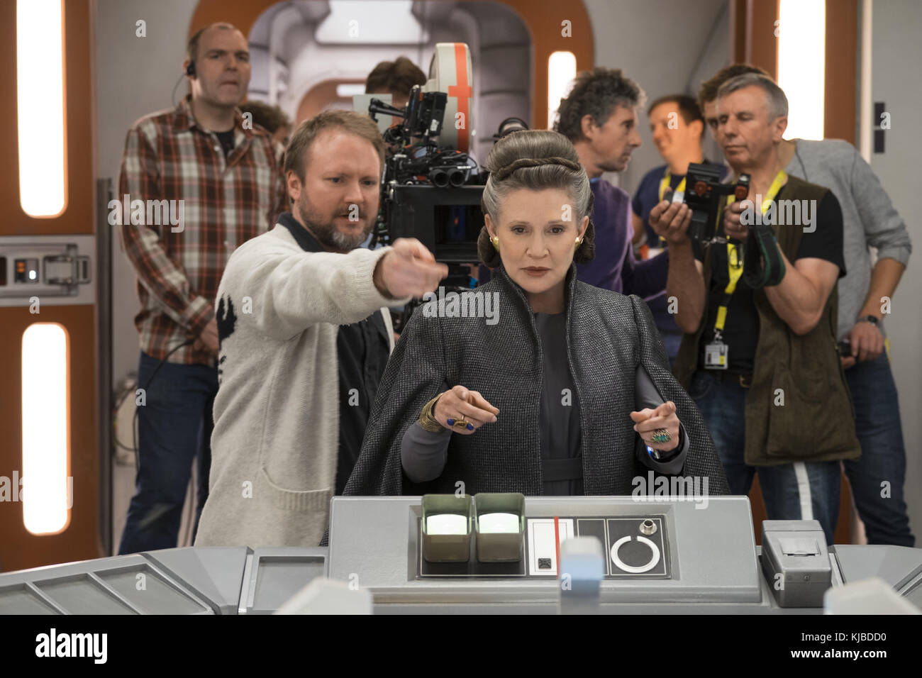 Rian johnson on set jedi hi-res stock photography and images - Alamy