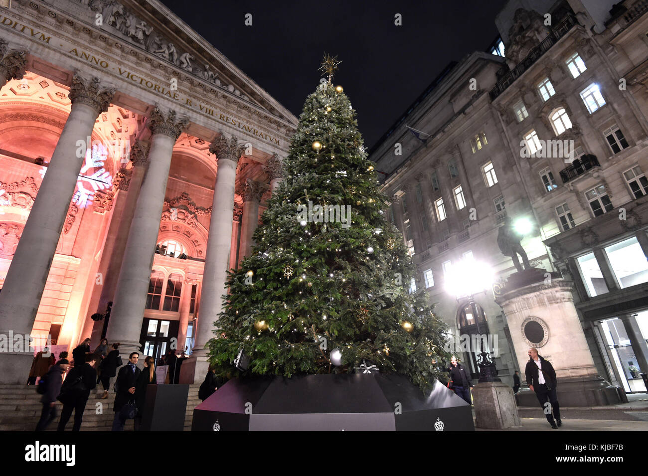 The royal exchange in london hi-res stock photography and images - Alamy