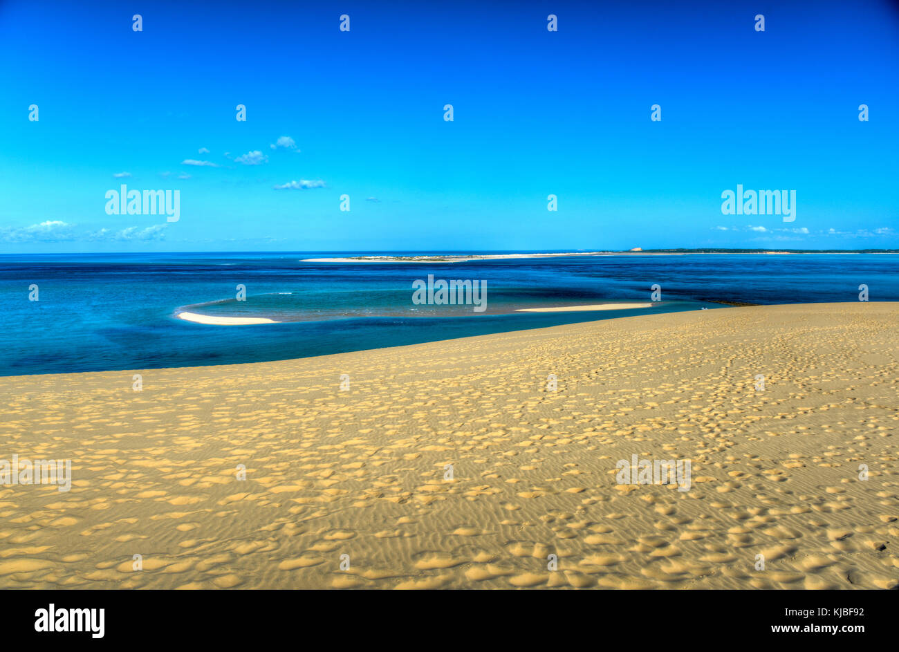 Sand dunes of Bazaruto Island, Mozambique Stock Photo - Alamy
