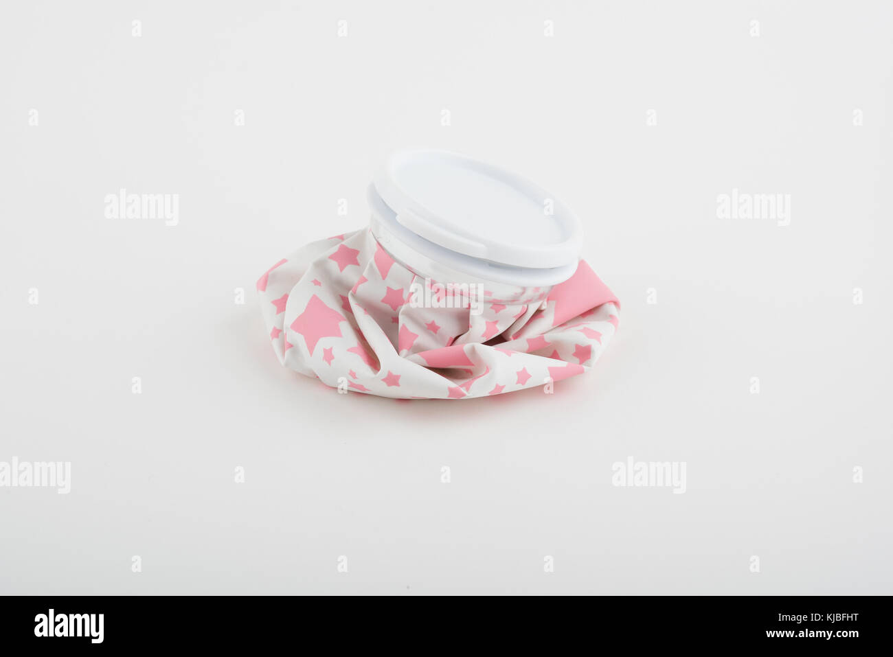 Ice pack on white background Stock Photo - Alamy