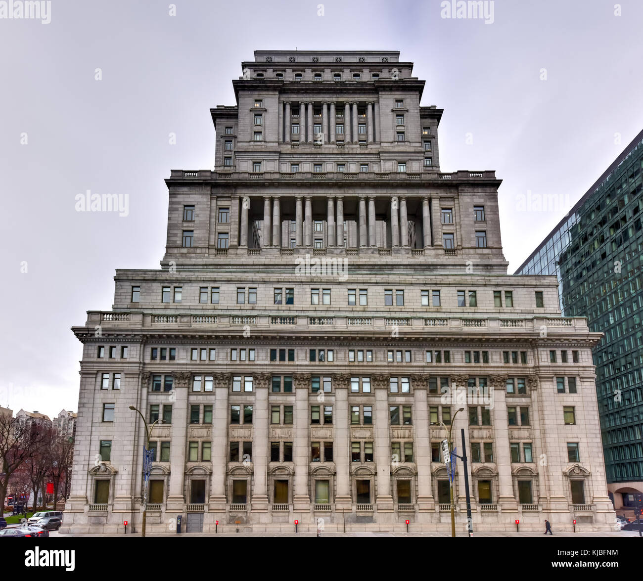 Sun life financial of canada hi-res stock photography and images - Alamy