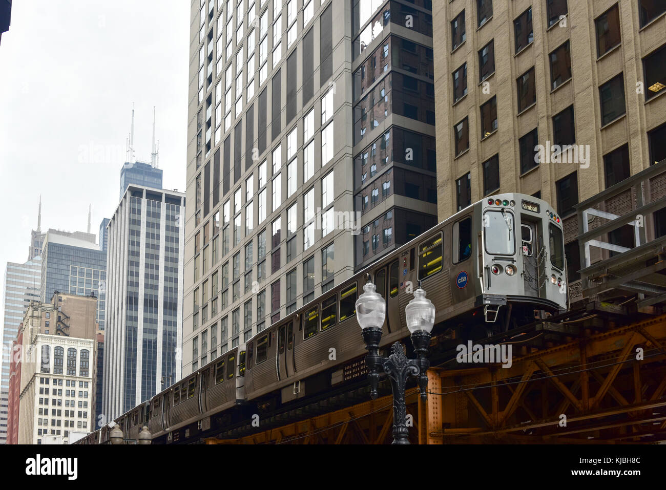 Chicago metra sign illinois usa hi-res stock photography and images - Alamy