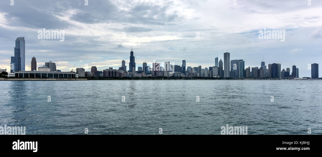 View of the Chicago Skyline over Lake Michigan Stock Photo - Alamy