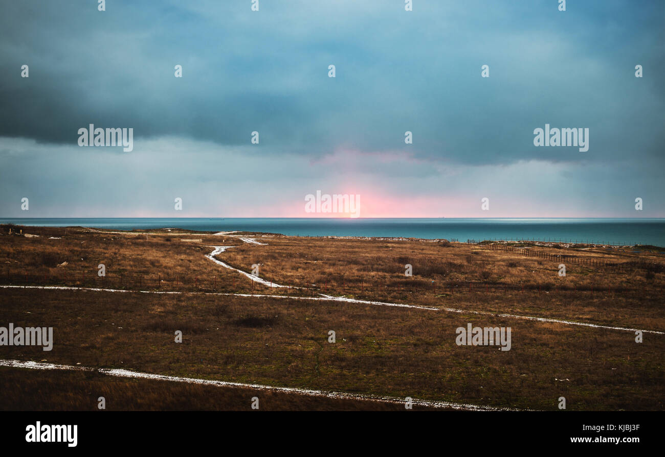 Cold landscape hi-res stock photography and images - Alamy