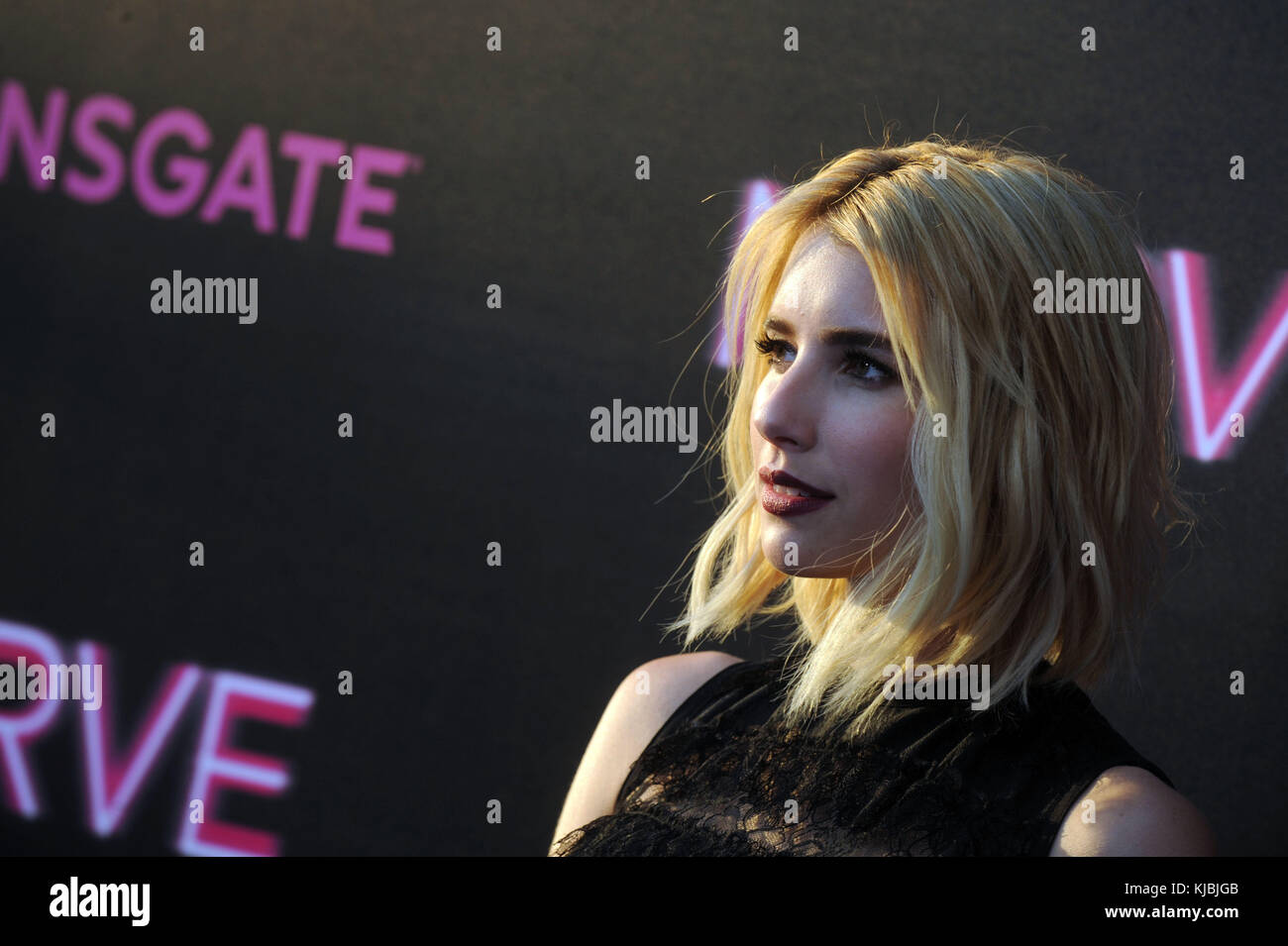Nerve Emma Roberts Vee