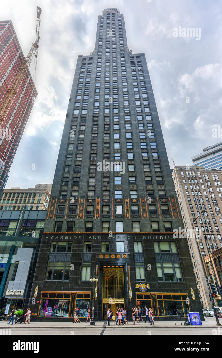 Chicago, Illinois - September 5, 2015: Carbide and Carbon Building in ...