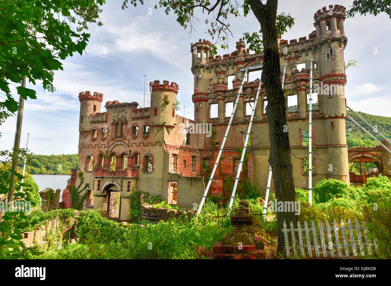 Pollepel island new york hi-res stock photography and images - Alamy