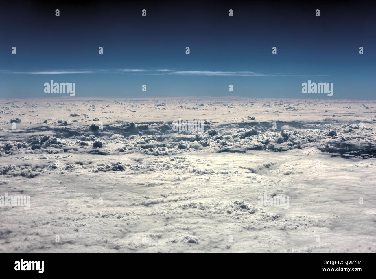 Thousand feet hi-res stock photography and images - Alamy