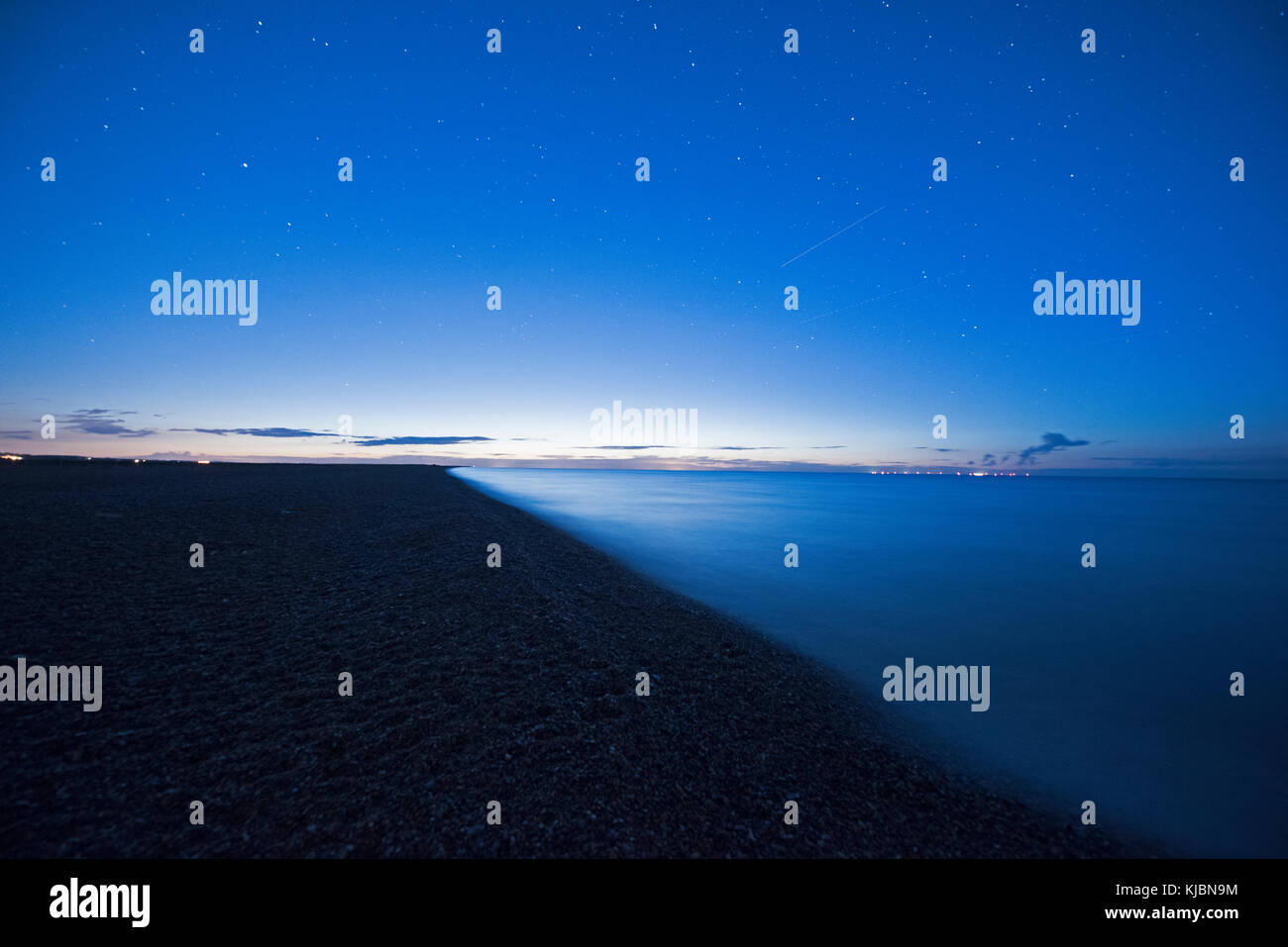Moonlight beach hi-res stock photography and images - Alamy