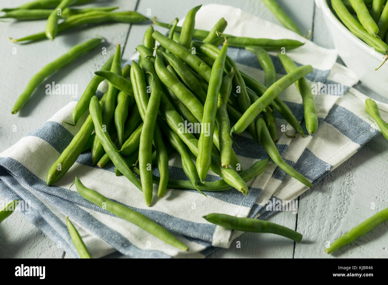Healthy Raw Organic Green Beans Ready to Cook Stock Photo - Alamy