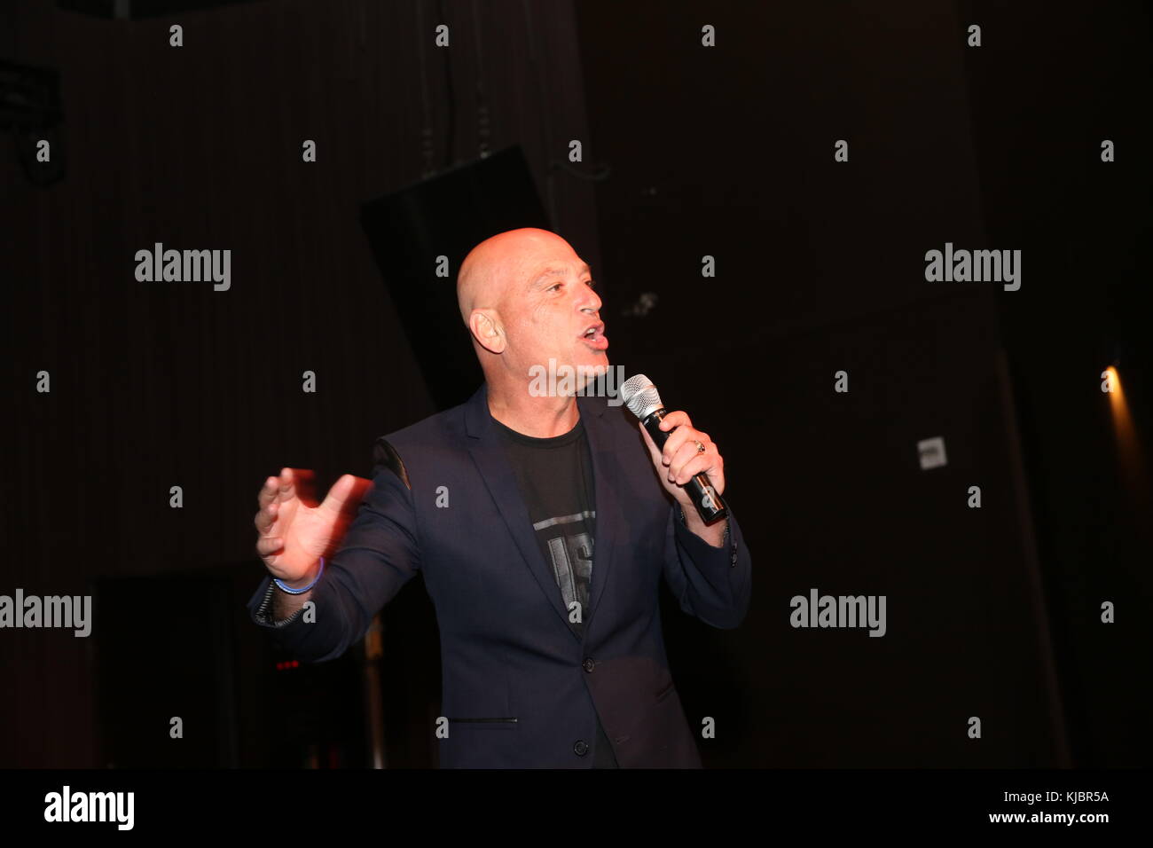 MIAMI BEACH, FL - SEPTEMBER 15: Howie Mandel at the Fontainebleau in ...