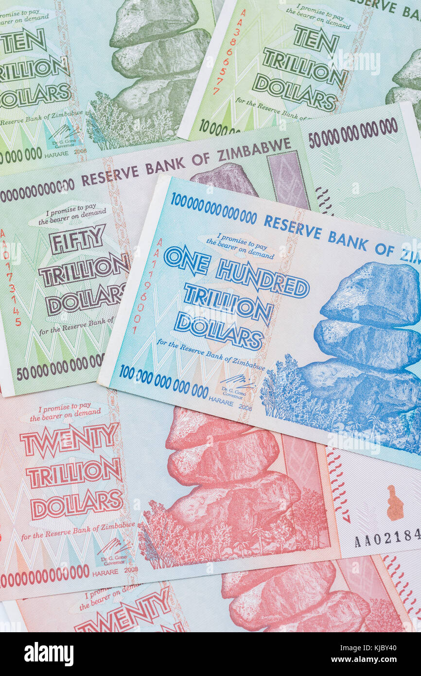 100 trillion zimbabwe dollars hi-res stock photography and images - Alamy
