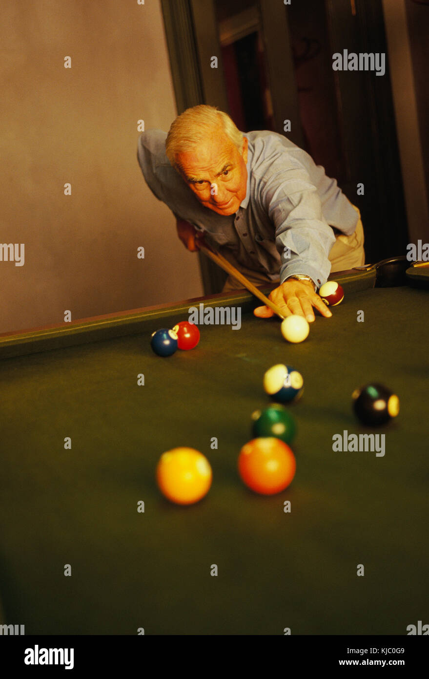 Billiards images hi-res stock photography and images - Alamy
